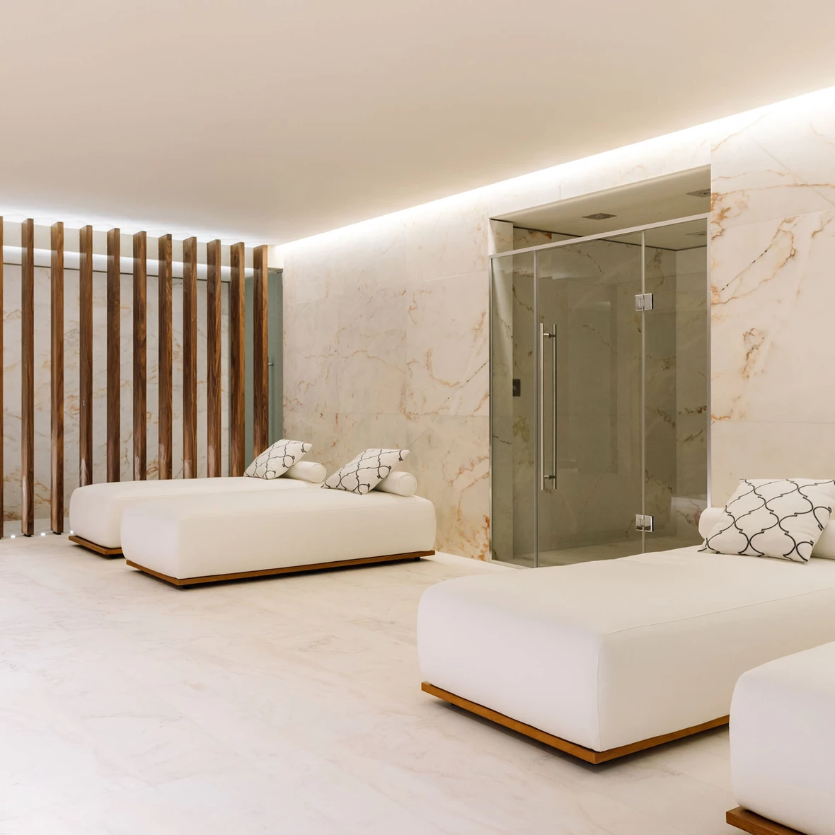 Lisbon Real Estate: Infinity Tower | Vanguard Properties